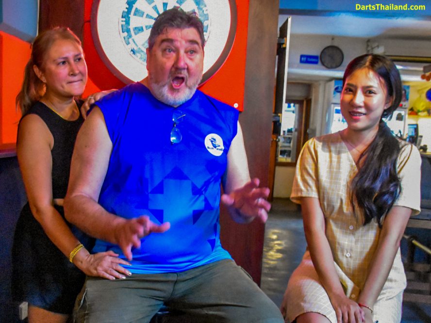 Blue Boar Gavin Interview by Pi Mai – DartsThailand